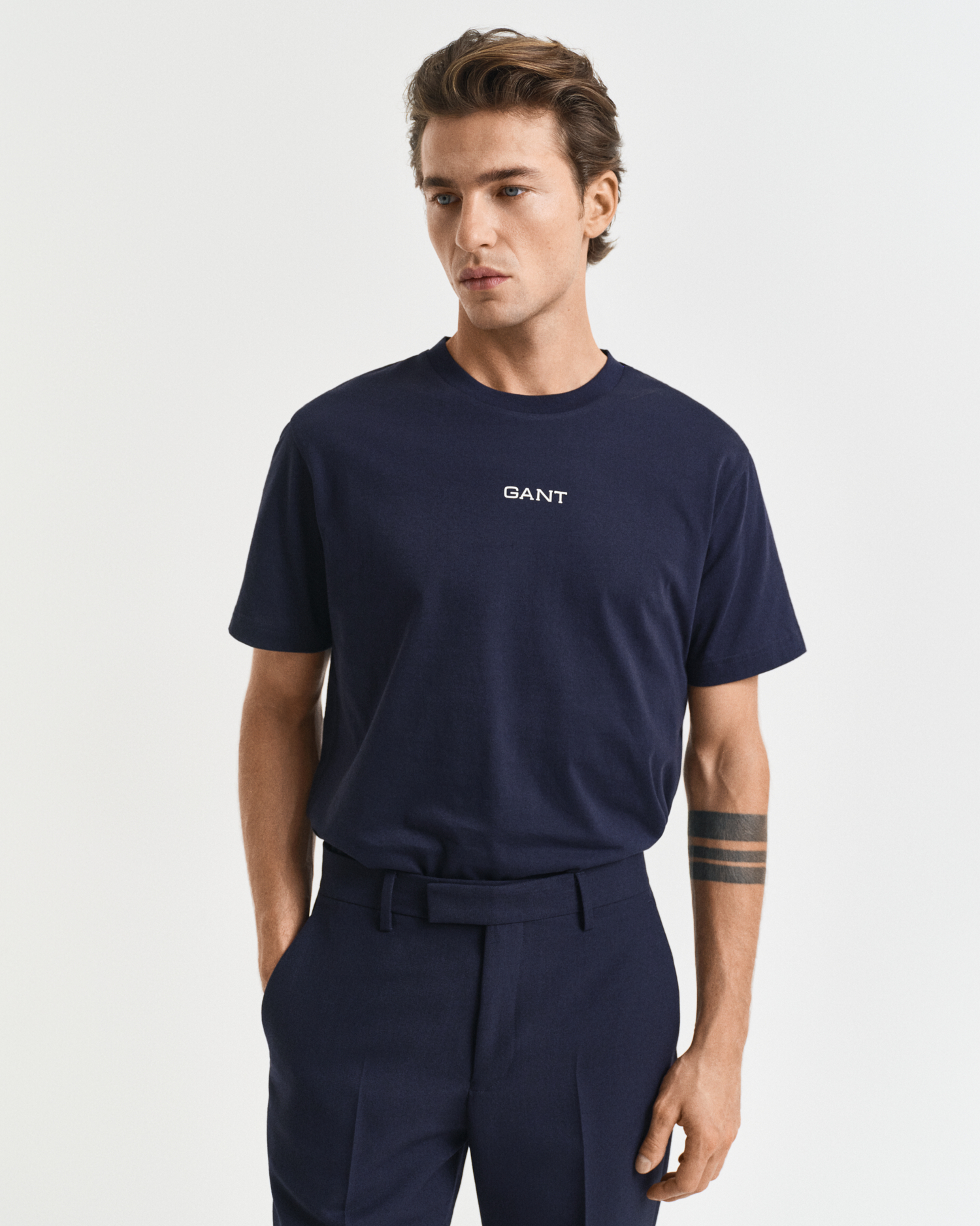 T-shirt con GANT Graphic piccola - GANT